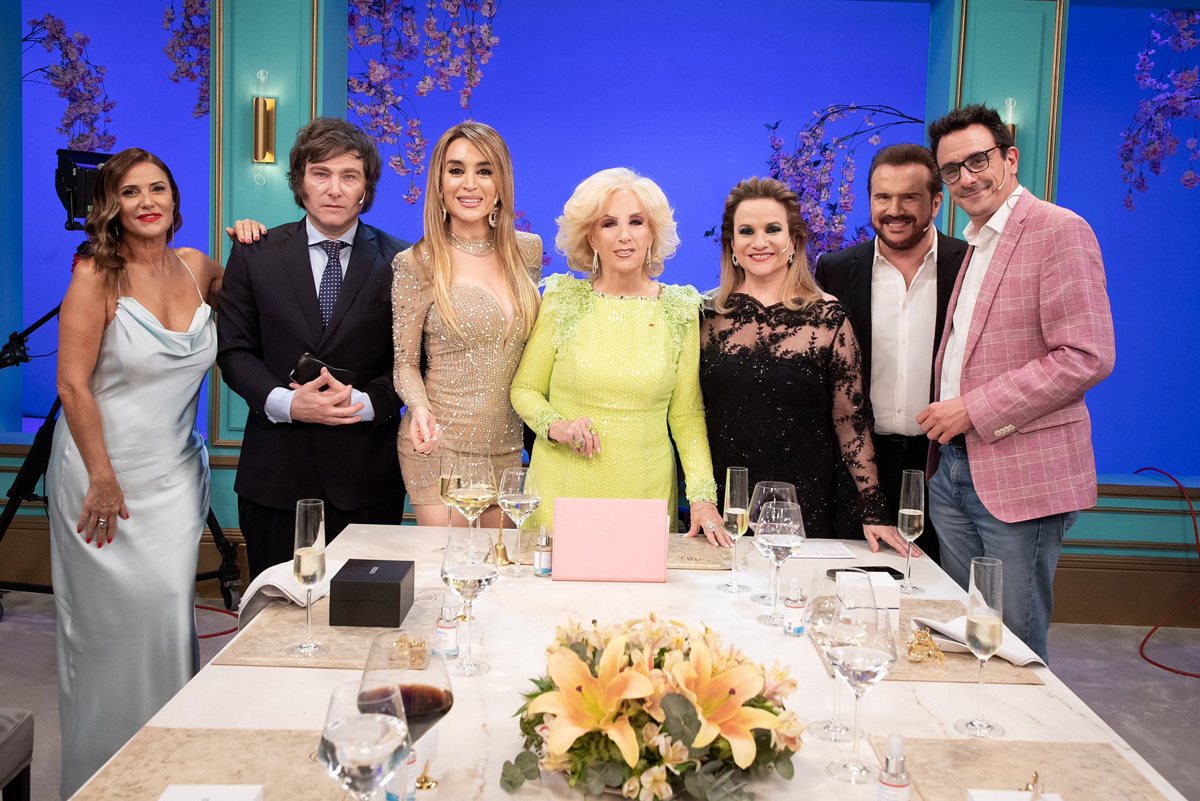 La leyenda de la televisión argentina: La vida de Mirtha Legrand desde ...