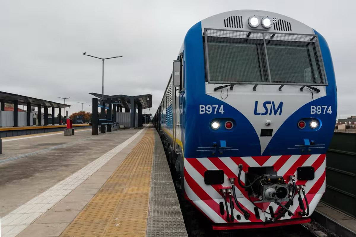 Aumentan los colectivos y trenes en el AMBA: los nuevos precios ...
